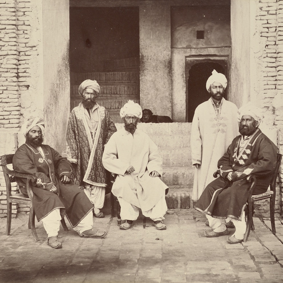 At the Crossroads: Qandahar in Images and Empires